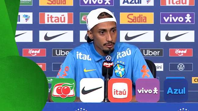 Delegações Senegal e Uzbequistão enfrentam revista rigorosa em ...